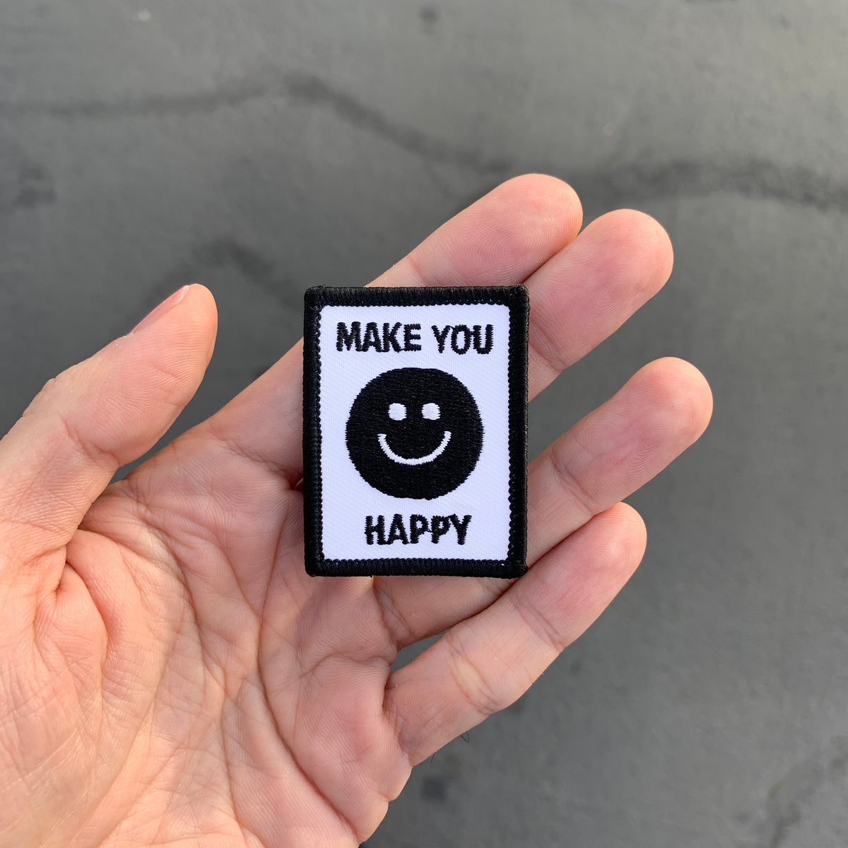 MAKE YOU HAPPY patch – AMBIENT FRIEND